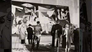 Picasso’s Guernica: A Simple Guide to Its Meaning and Symbolism