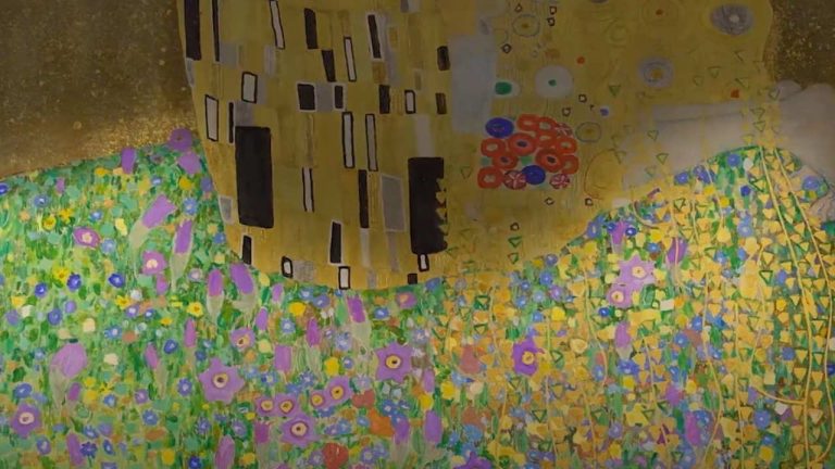 The Meaning of The Kiss: Klimt’s Vision of Love and Passion