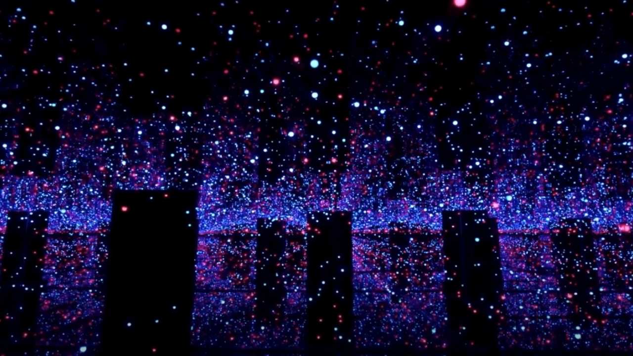 Infinity Mirror Rooms Explained: The Meaning Behind Yayoi Kusama’s Art