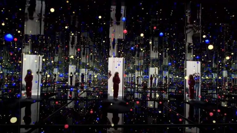 Infinity Mirror Rooms Explained: The Meaning Behind Yayoi Kusama’s Art